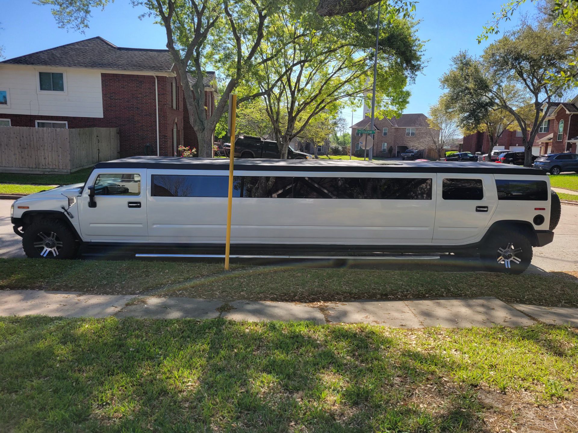 Limo & Car Rental Service Fulshear, TX | 713-585-0231 - Limo Service ...